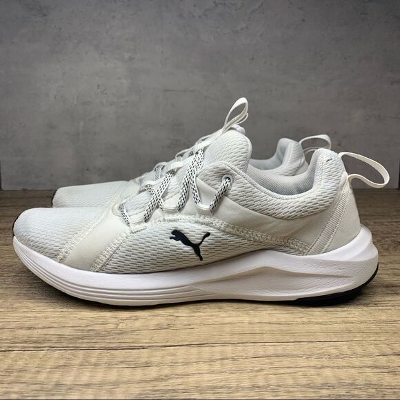 Puma | Shoes | Pumawomenssoftfoampluswhiterunningshoessize75 | Poshmark